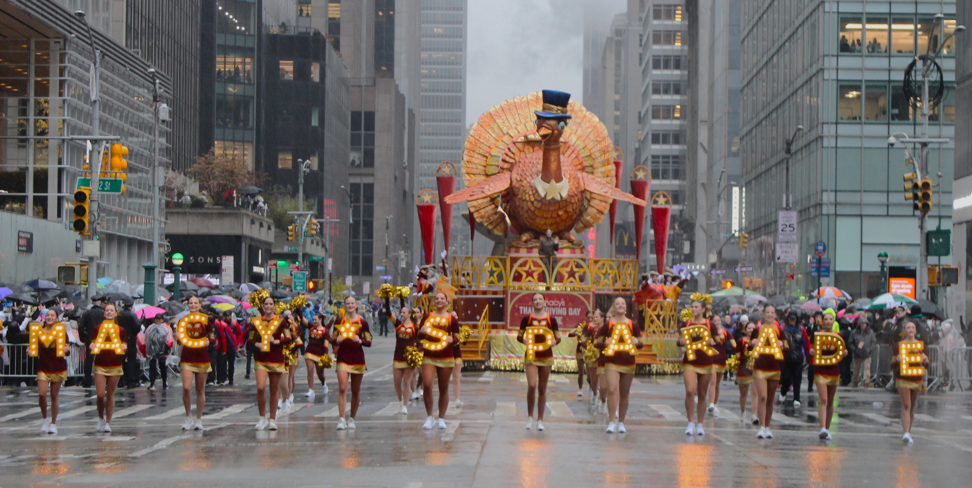 NYC Parade Life | Bringing the parade to life…